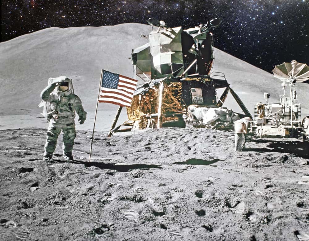 Did Buzz Aldrin secretly take Holy Communion on the moon? | Christian ...