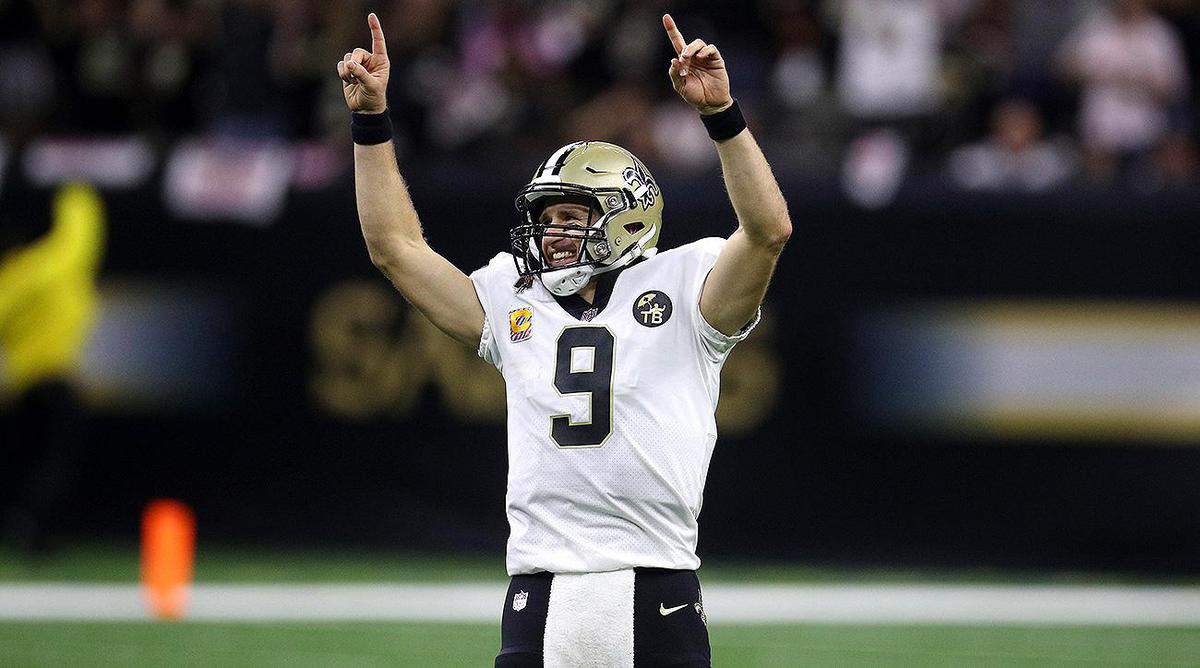 Drew Brees Breaks NFL All Time Passing Record and Gives Glory to God ...