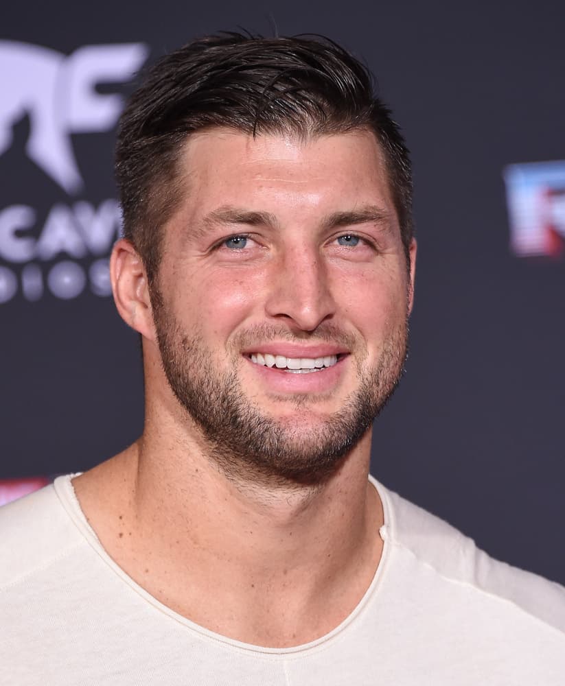 Tim Tebow Produces a Movie, 'Run the Race,' Sharing God's Love ...