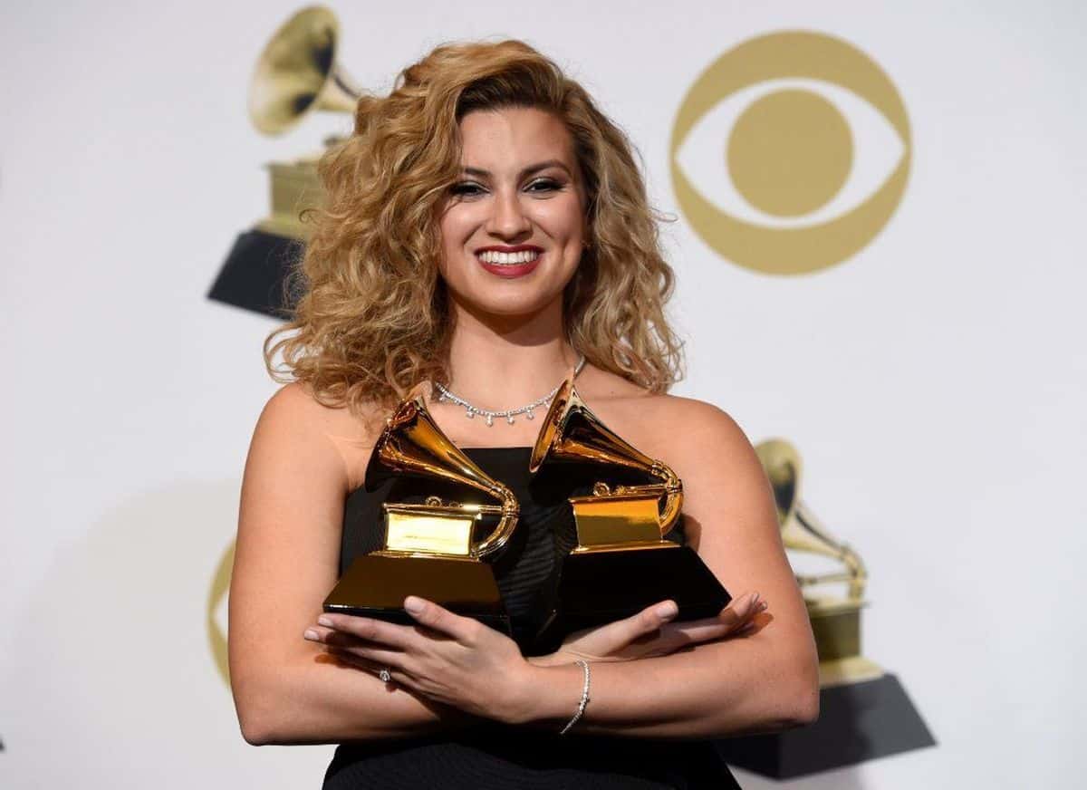 Tori Kelly Wins Two Grammy Awards and Exalts Jesus From Stage ...