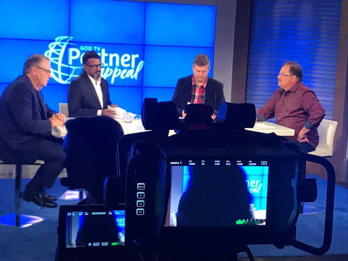 Don't Miss This Amazing Opportunity To Reach 310 Million Homes ...