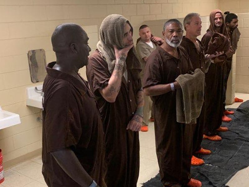 South Carolina Inmates Gets Baptized Inside Prison Walls | Christian ...