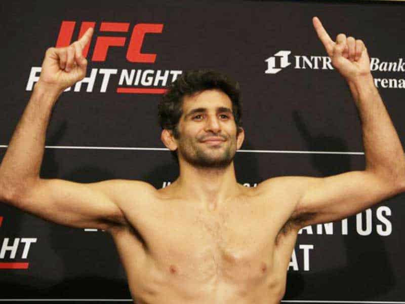 UFC Fight Winner Declares On National TV: "My Crown Comes From My Lord ...