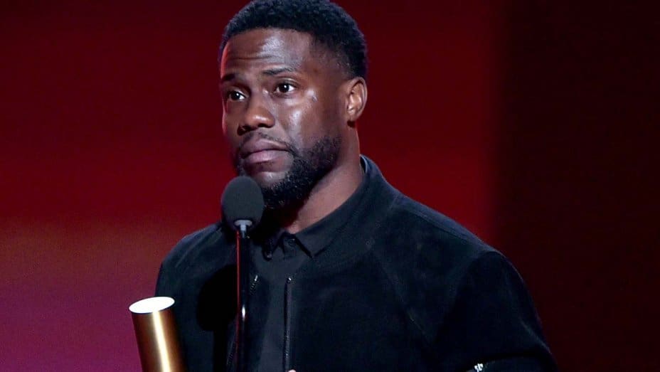 Kevin Hart Honors God At The People's Choice Awards | Christian ...
