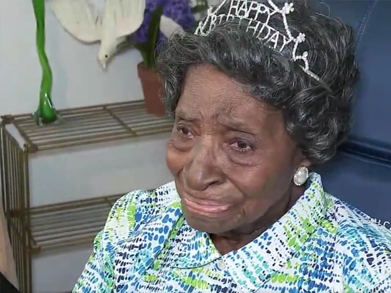 Find Out 110-Year-Old Elizabeth Francis' Secret For Her Long Life ...