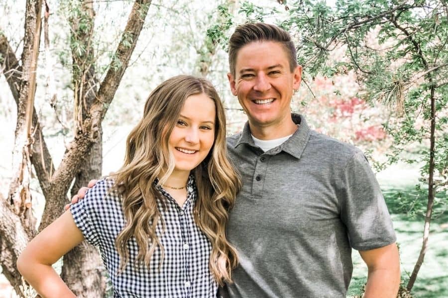 Father & Daughter Duo Takes Internet By Storm With Their Beautiful ...