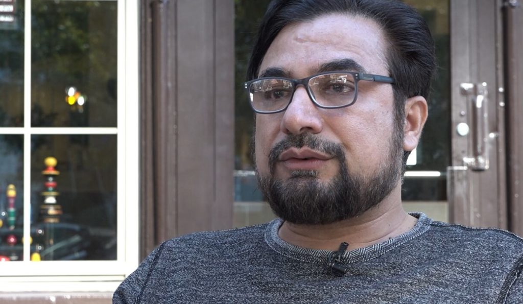 Restaurant Owner Is Overwhelmed With Support From Community As Pandemic ...