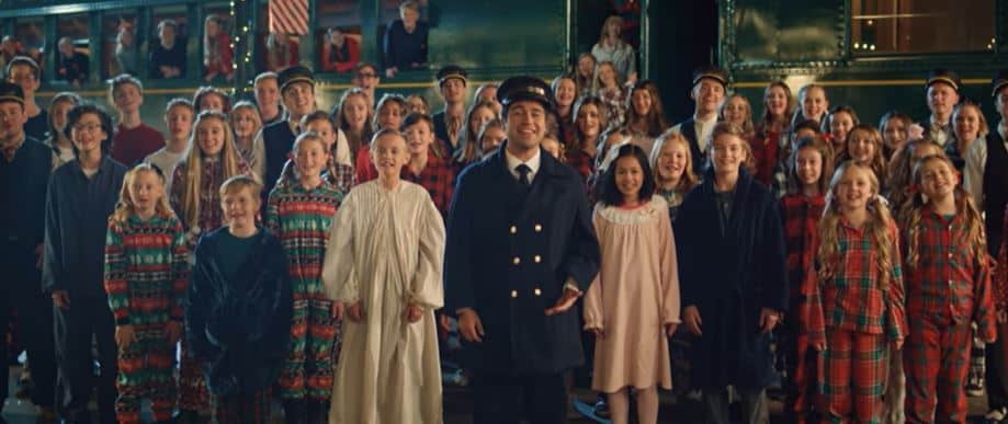 Children’s Choir Gives Us The Christmas Spirit With Their Beautiful ...