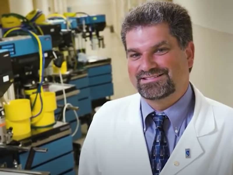 Meet The Top Surgeon Whose Secret To 30-Year Success Is ‘Prayer ...