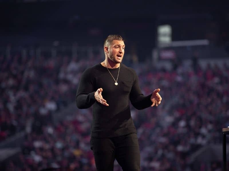 Tim Tebow Urges Teens To ‘Take A Stand’ For Jesus | Christian Learning ...