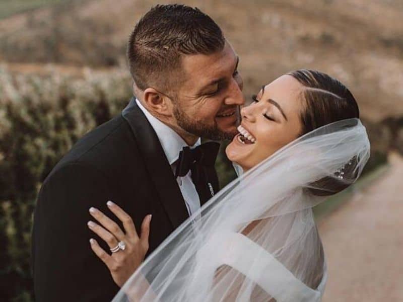 ‘You Don’t Need To Wait:’ Tim Tebow Shares Powerful Message For Single ...