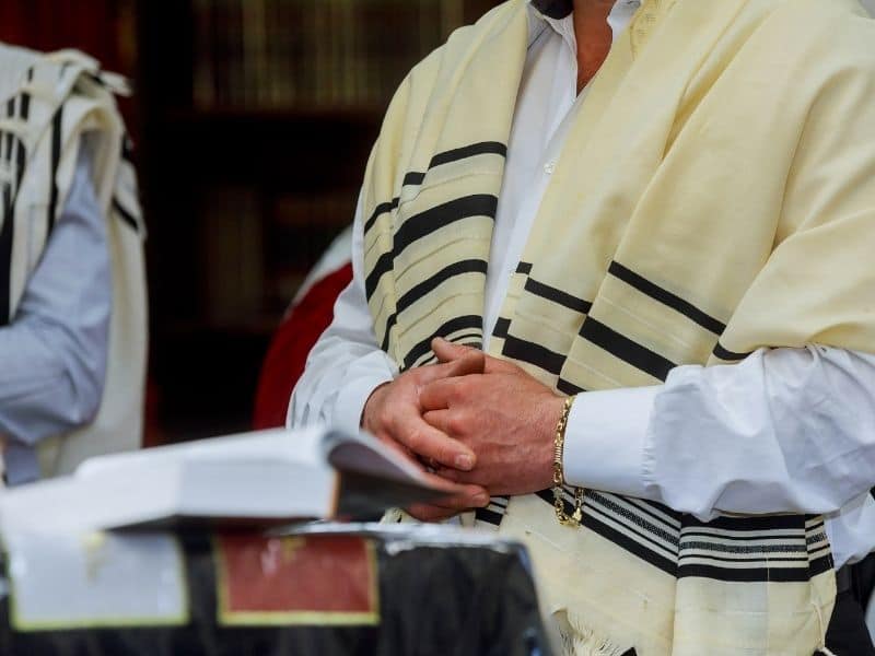 Jews Have Prayed The Shema For Thousands Of Years; What Is Shema ...