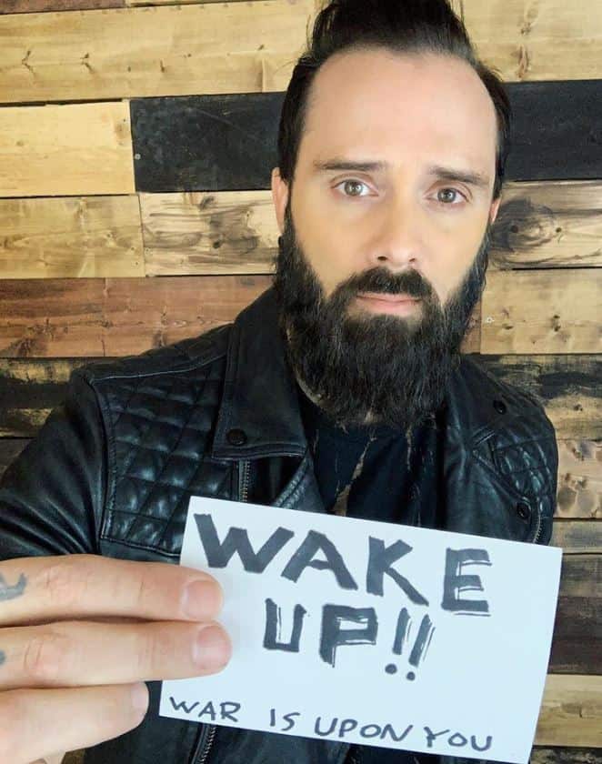 Skillet’s Lead John Cooper Wages War Against Deconstruction Christian ...