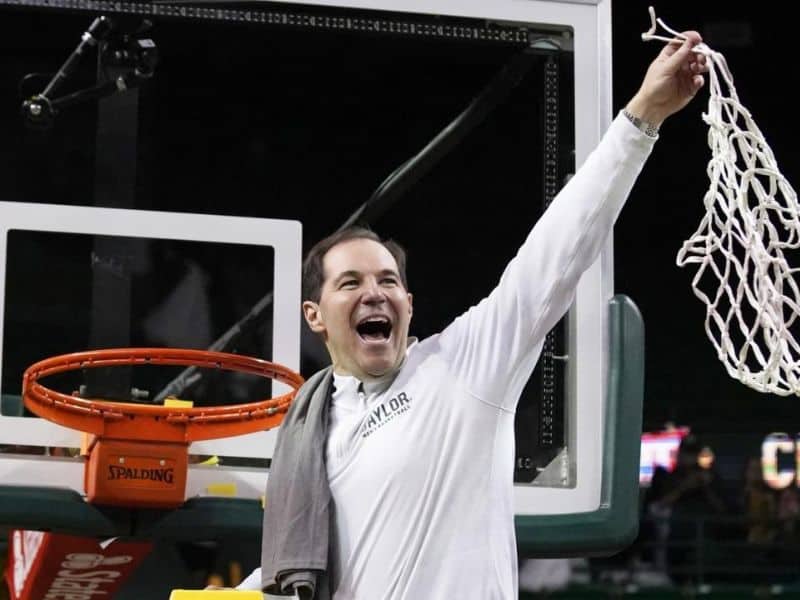Baylor University Basketball Coach Values Leading Players To Jesus ...