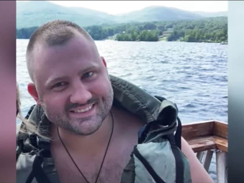 Drowning Man Prays To God To Save Him And God Answers Miraculously ...