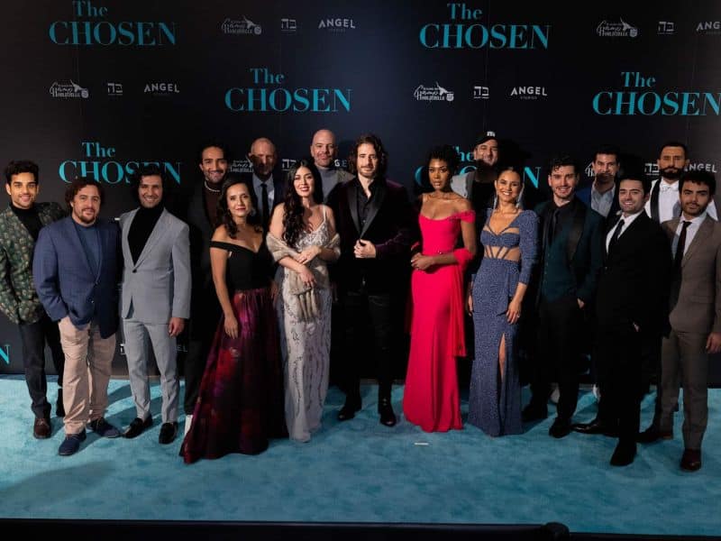 "The Chosen" Creators And Actors Celebrate The Series' Season 3 Release ...