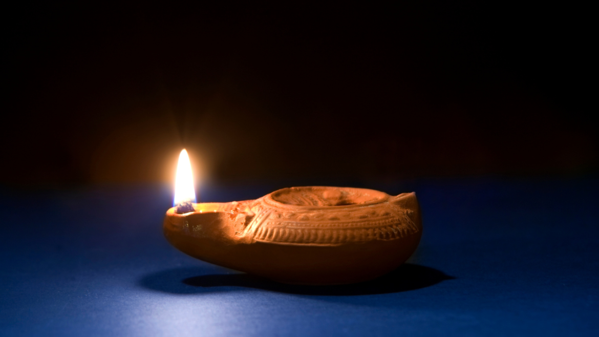 4th Graders Uncover Ancient Oil Lamp in Northern Israel | Christian ...