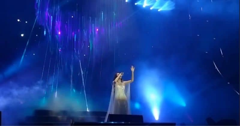 Filipino Christian Celebrity Leads Thousands Into Powerful Worship ...