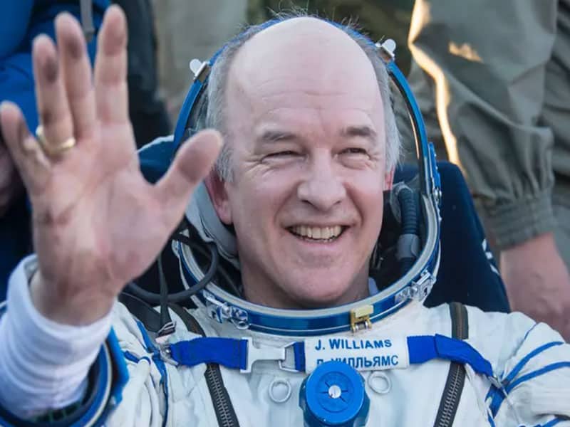 NASA Astronaut Says Bible & Science In Agreement: 'Bible Was True.. God ...