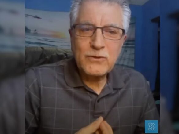 Jewish Scientist Discovered Jesus In His Pursuit Of Faith And Science ...