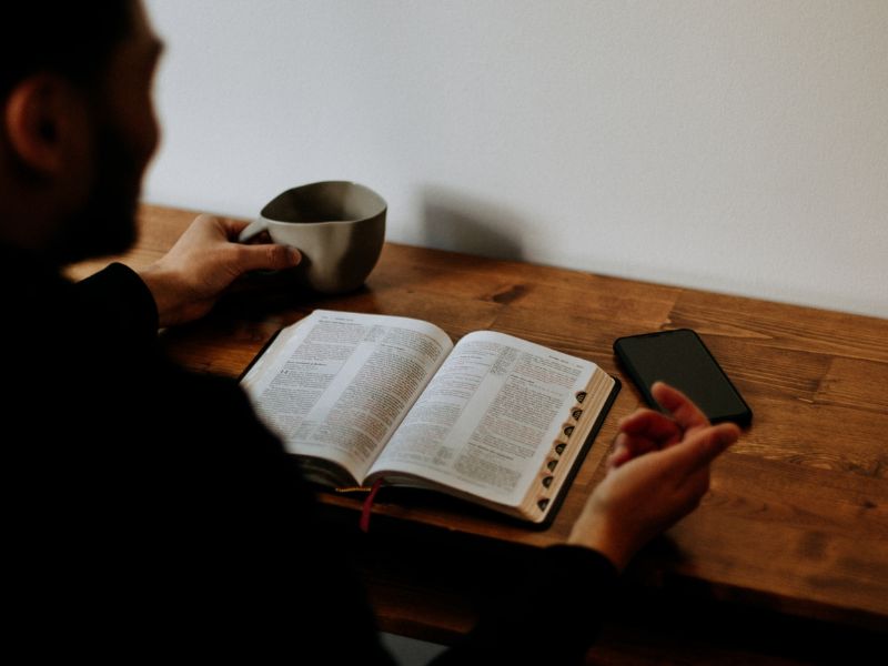 Scientific Research Shows Positive Effects Of Reading The Bible Four ...