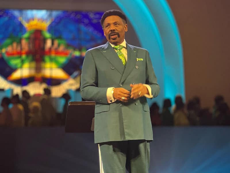 Tony Evans Announces Engagement With New Fiancé, 4 Years After The ...