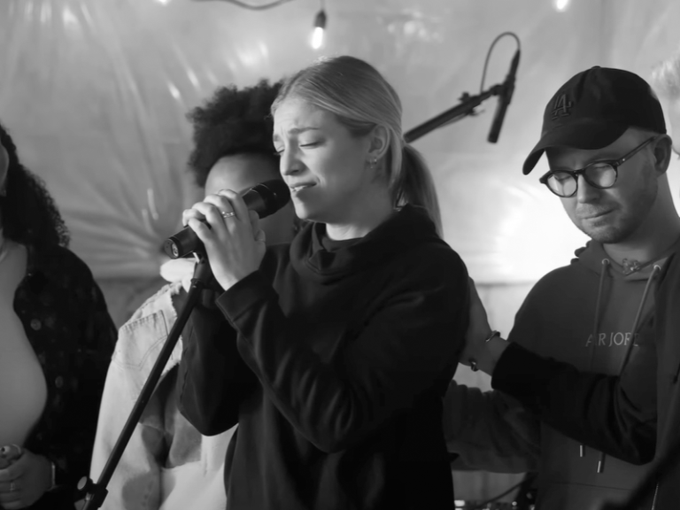 Christian Singer Ashley Hess Emotionally Shared The Story Behind Her ...